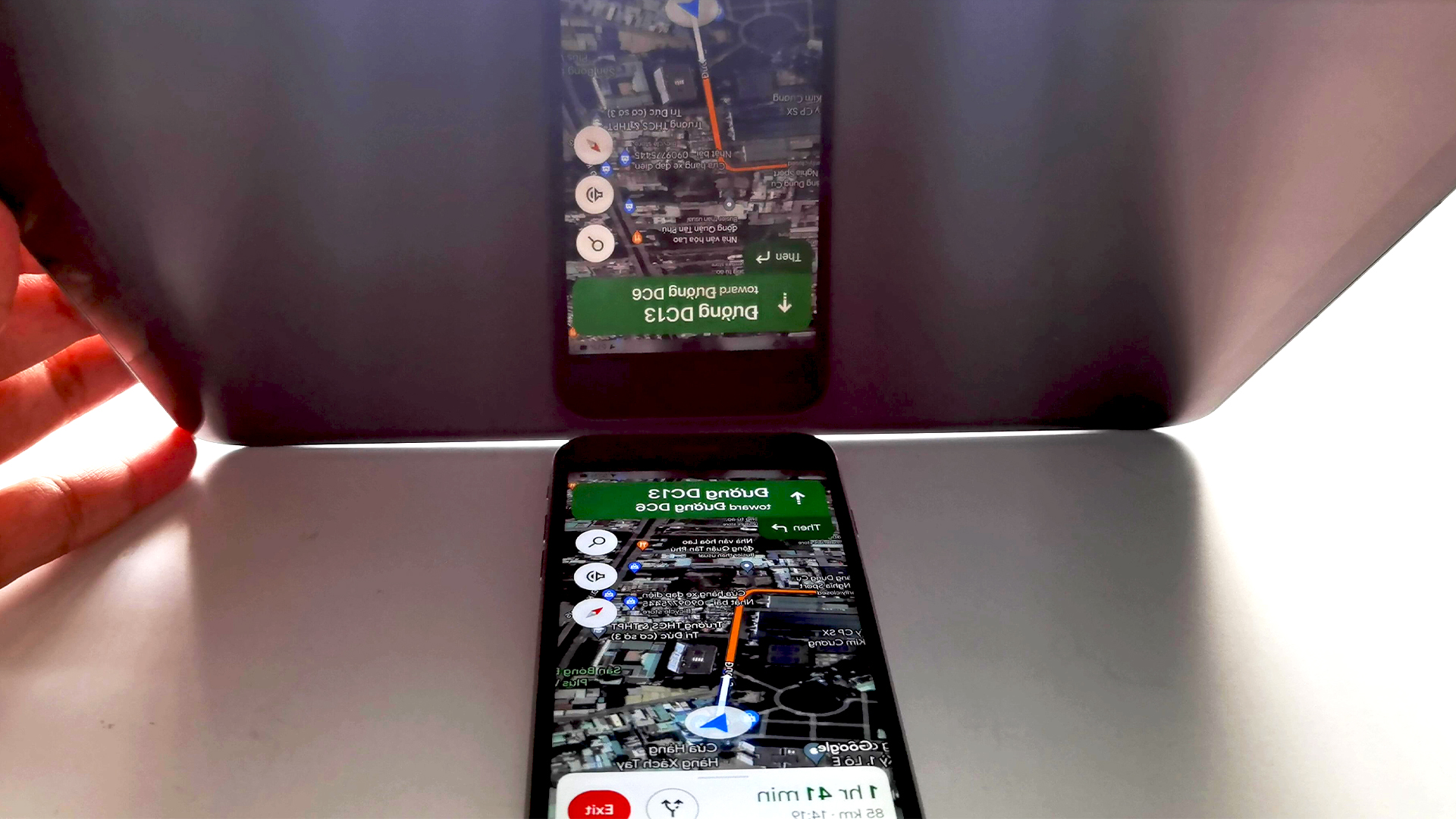 Hướng Dẫn Dùng iPhone/iPad Làm HUD Google Map Dẫn Đường Kính Lái